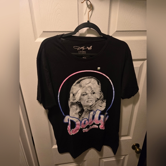 Dolly Parton | Tops | Dolly Parton Black Graphic Tee | Poshmark